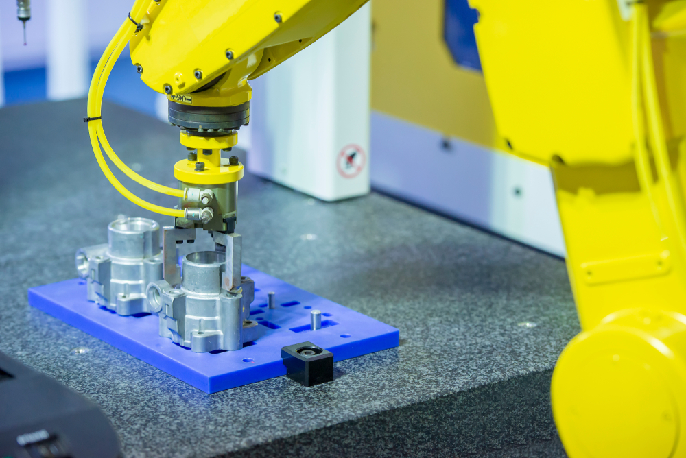 Implementing Robots into Your Die Casting Process | HowToRobot
